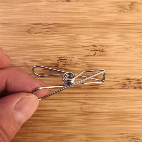 Stainless steel wire pegs